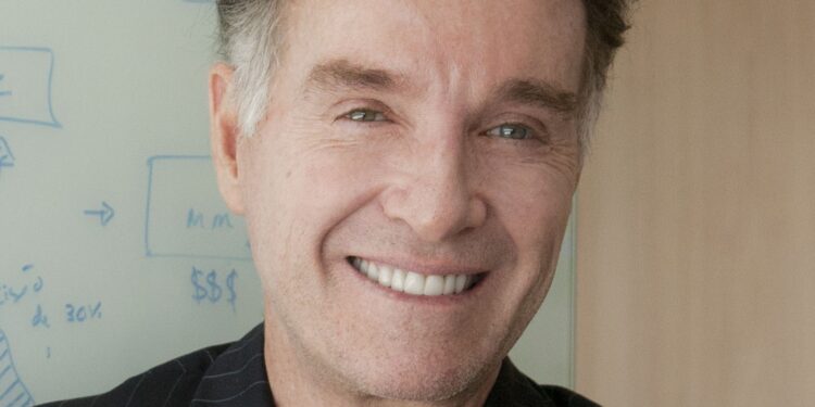 Brasileiro que ajudou a desenvolver rede social queridinha tem fortuna ...